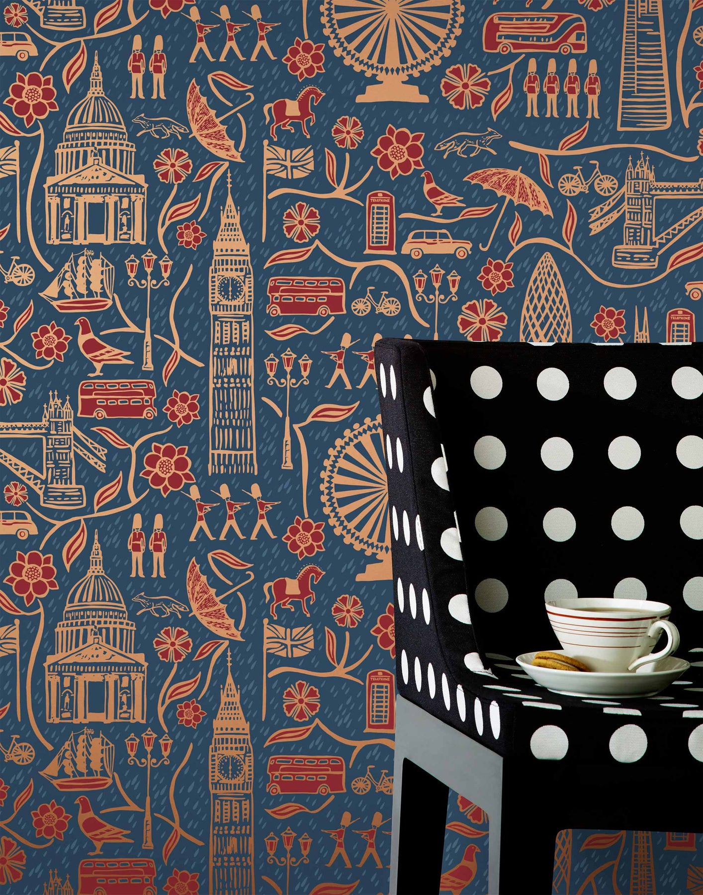 London Town Wallpaper | Hygge & West