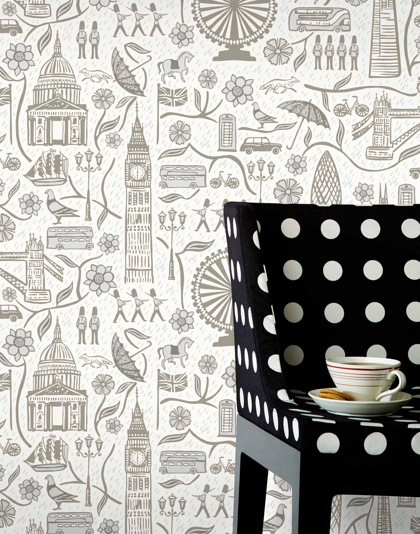 London Town Wallpaper | Hygge & West